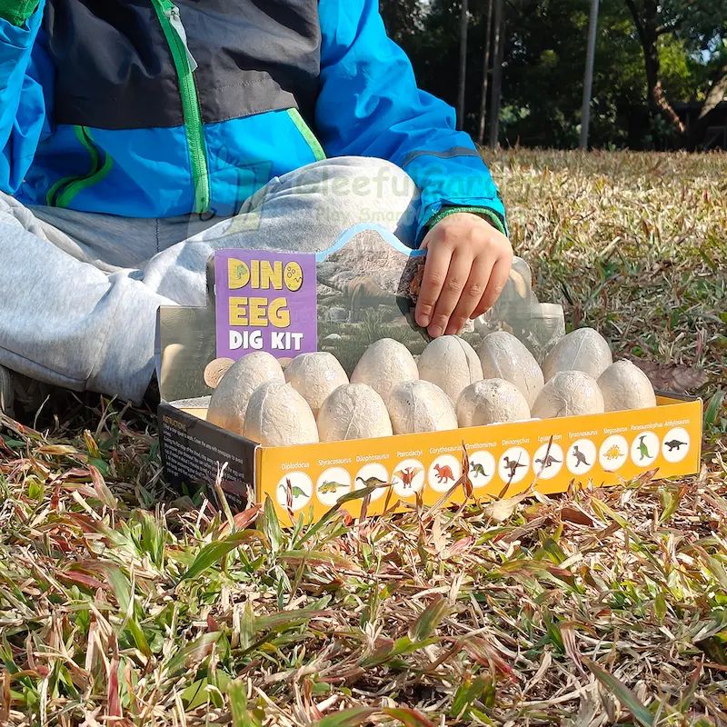 Dig It Up! Dinosaur Egg Dig Kit with 12 Realistic Eggs